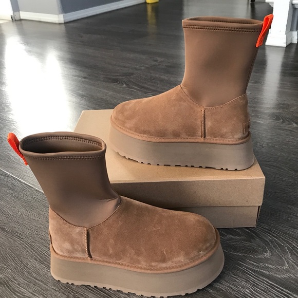 UGG | Shoes | Ugg Classic Dipper Platform Boot | Poshmark